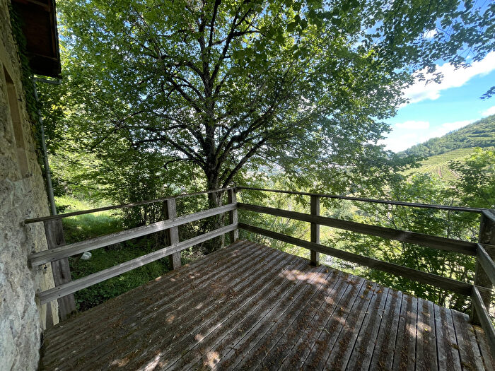 Valady : Maison 2 pièces à vendre