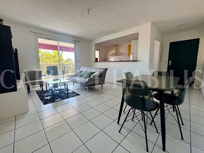 Appartement à louer - Saint-Louis, Pont Neuf - 3 pièces - 2 chambres