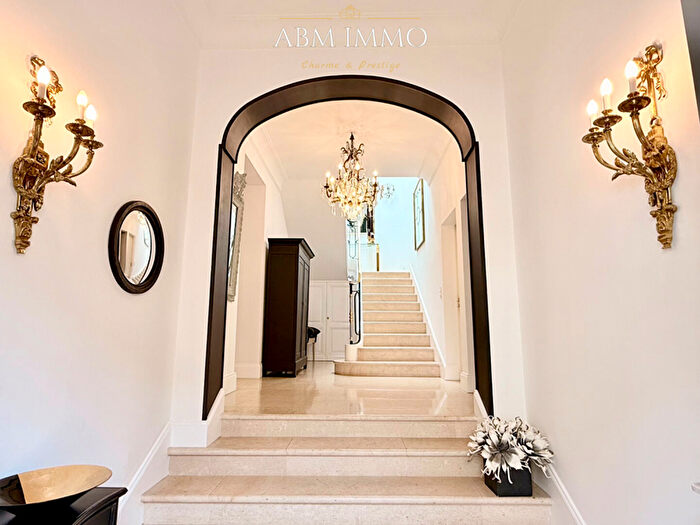 Maison à vendre - Bergerac, Centre-ville - 7 pièces - 2 chambres