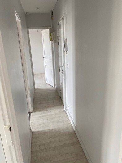 Appartement à louer - La Chapelle-Marx Dormoy, Paris ème arrondissement - 2 pièces - 1 chambre