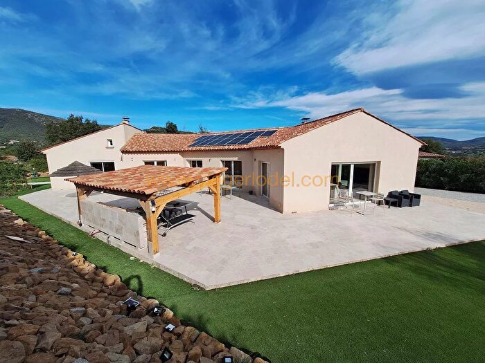 Maison à vendre - Le Plan-de-la-Tour - 4 pièces