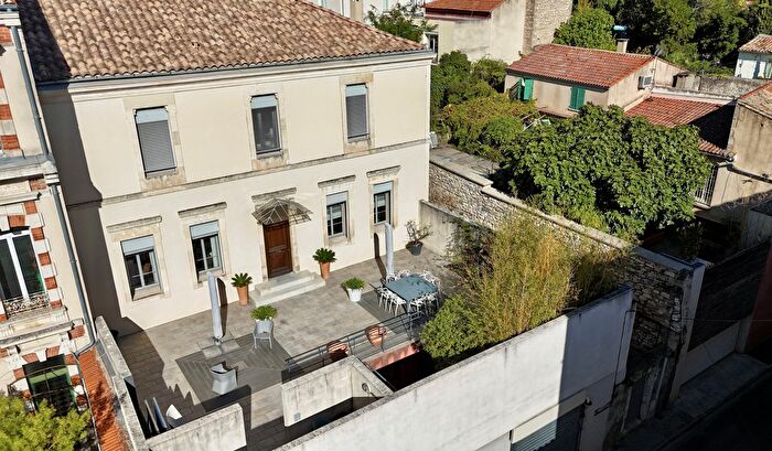 Maison à vendre - Nîmes, Croix de Fer, Mont Duplan - 6 pièces - 4 chambres