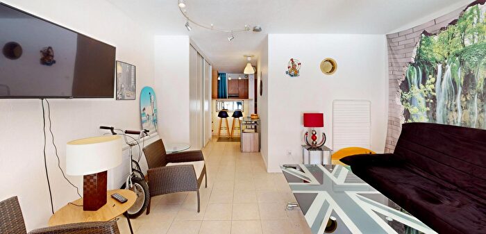 Appartement à vendre - Sainte-Marie-la-Mer - 1 pièce - 1 chambre