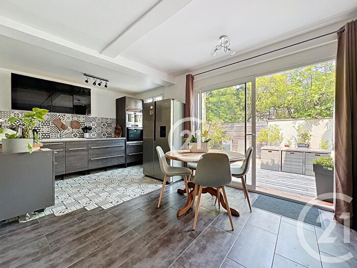 Appartement à vendre - Montreuil, Villiers, Barbusse - 3 pièces - 2 chambres