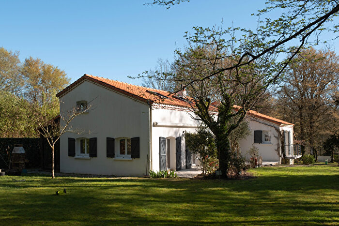 Maison 5 pièces à vendre - Saint-Sébastien-sur-Loire, Est