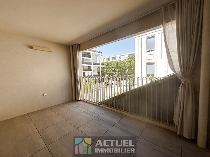 Montpellier, Estanove : Appartement 3 pièces à louer