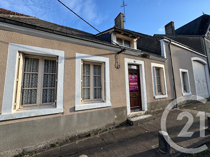 Maison à vendre - Neuvy-Saint-Sépulchre - 6 pièces - 5 chambres