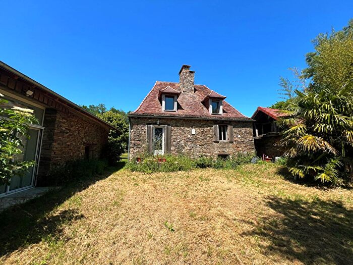 Sarrazac : Maison 7 pièces à vendre