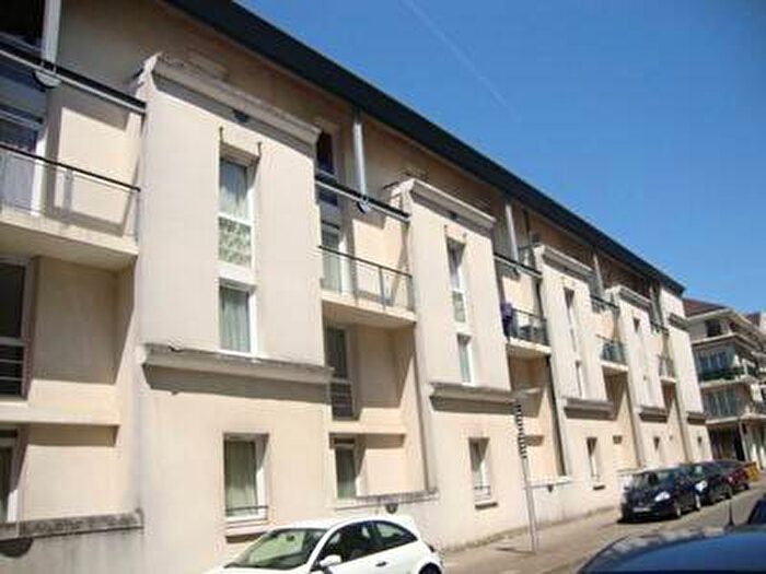 Appartement à louer - Centre Ville Sud Ouest, Bussy-Saint-Georges - 1 pièce