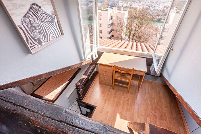 Appartement à vendre - Lyon e , Croix Rousse Est - 1 pièce - 1 chambre