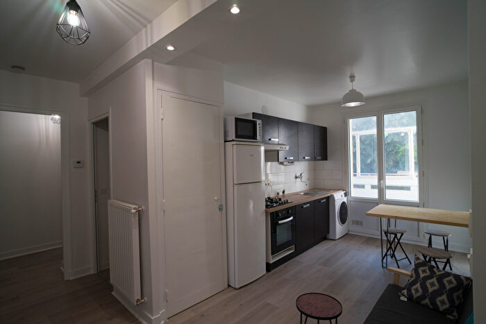 Appartement 4 pièces à Chambéry, Centre-ville, à louer