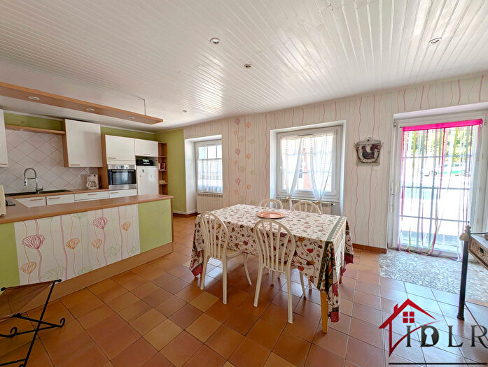 Maison 4 pièces à vendre - Arbent