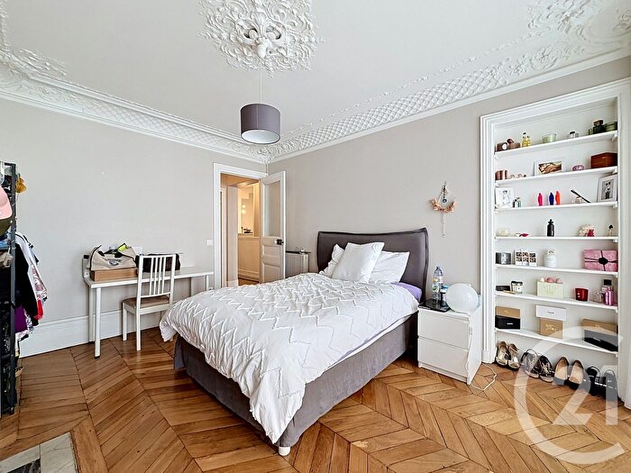 Paris 9ème, Clichy, Trinité - Appartement 3 pièces à vendre