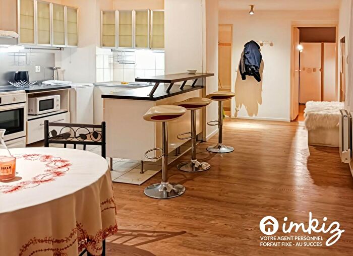 Trappes, Centre-ville, Jaurès, Gare : Appartement 2 pièces à vendre