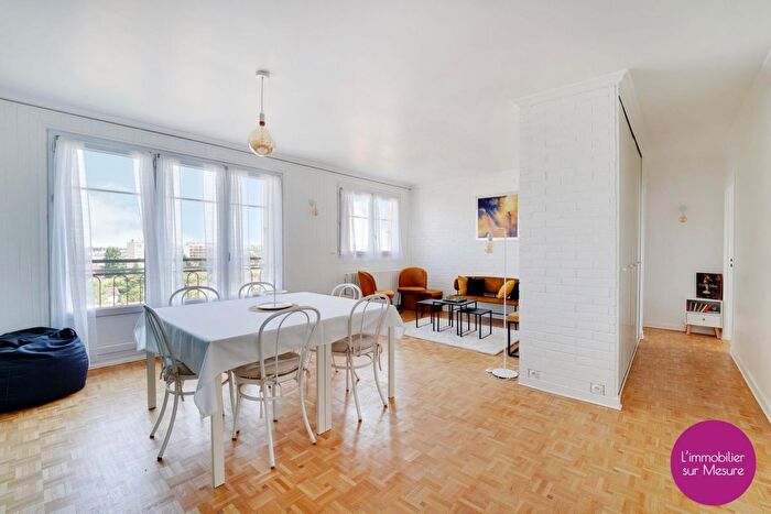 Appartement à vendre - Bondy, Moulin à Vent, Le Mainguy - 4 pièces - 3 chambres