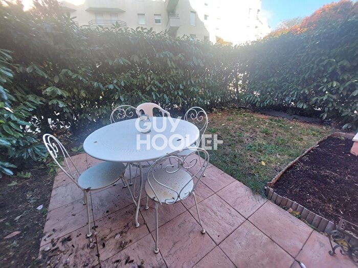 Rosny-sous-Bois, Centre-ville : Appartement 4 pièces à vendre