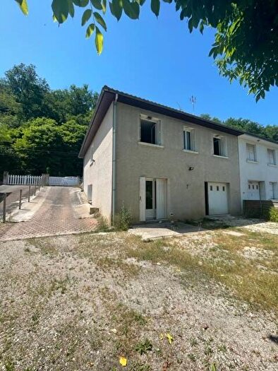 Maison à louer - Beaulieu, Périgueux - 3 chambres