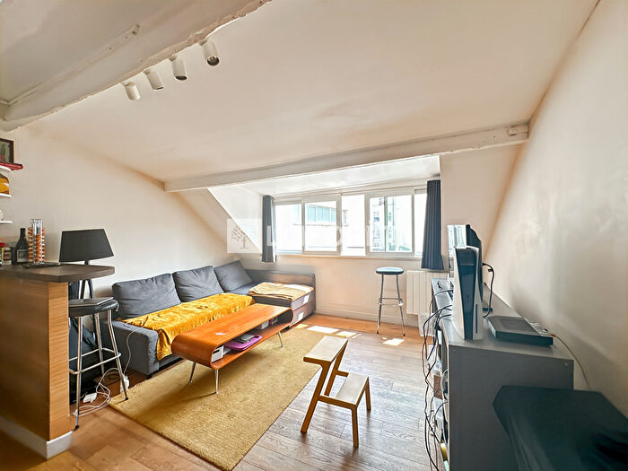 Appartement à vendre - Paris e , Lorette, Martyrs - 2 pièces - 1 chambre