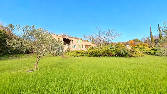 Maison à vendre - Lauris - 8 pièces - 5 chambres