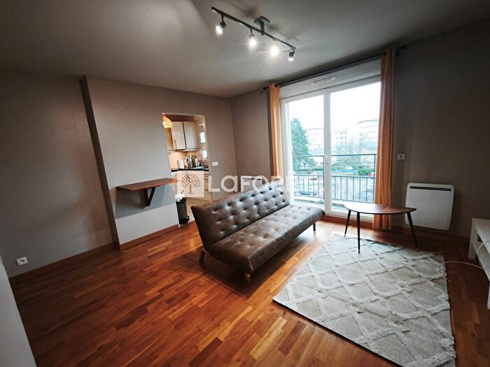 Appartement à louer - Salengro Jaures, Mantes-la-Ville - 2 pièces - 1 chambre
