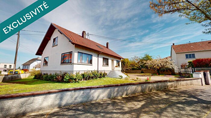 Maison à vendre - Wittenheim, Centre-ville - 6 pièces - 4 chambres