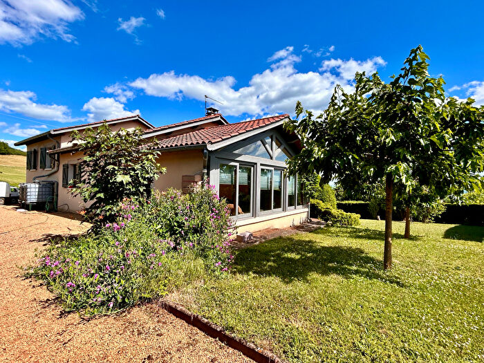 Maison 6 pièces à Oingt, à vendre