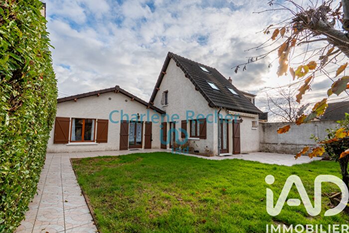 Maison à vendre - Pontault-Combault, Mairie, Rouxel - 5 pièces - 4 chambres