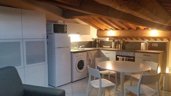 Cathedrale, Toulon - Appartement 2 pièces à louer