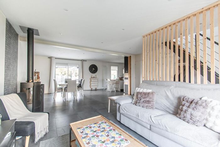 Ballancourt-sur-Essonne : Maison 5 pièces à vendre