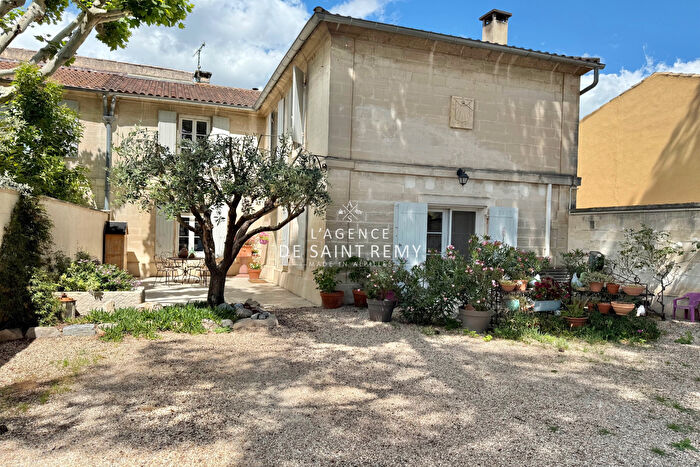 Eyragues : Maison 6 pièces à vendre