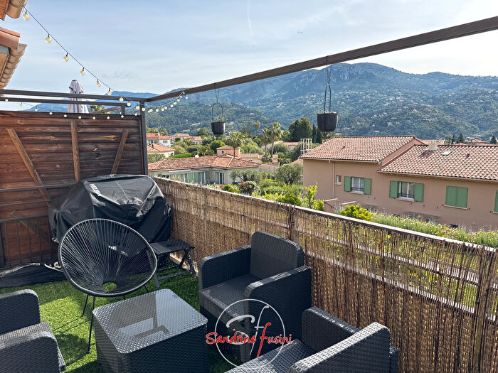 Carros : Appartement 3 pièces à vendre