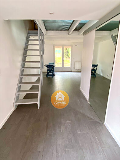 Appartement à louer - Saint-Brice-sous-Forêt, Centre-ville, Clos - 2 pièces - 1 chambre