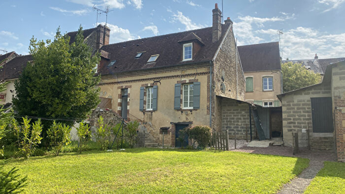 Longny-au-Perche - Maison 4 pièces à vendre