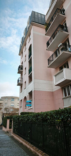 Appartement à vendre - Rosny-sous-Bois, Centre-ville - 2 pièces - 1 chambre