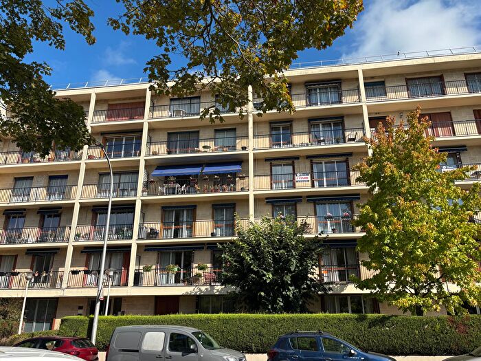 Appartement à vendre - Eaubonne, Jean-Jacques Rousseau - 2 pièces - 1 chambre