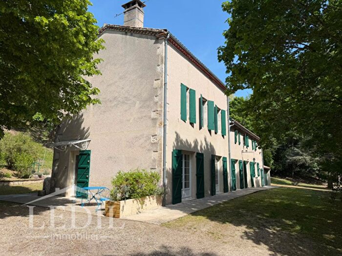 Maison 7 pièces à vendre à Colayrac-Saint-Cirq