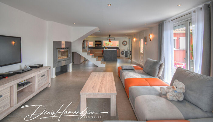 Maison à vendre - Mionnay - 6 pièces - 4 chambres