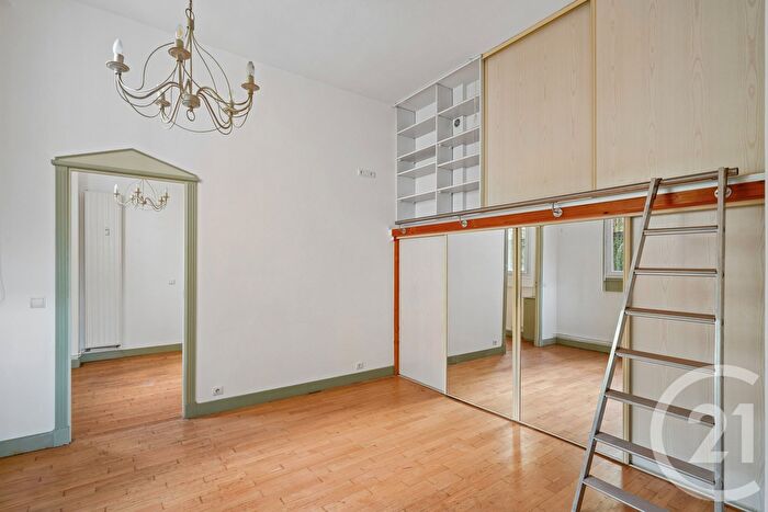 Paris 19ème, Secrétan, Jaurès - Appartement 2 pièces à vendre
