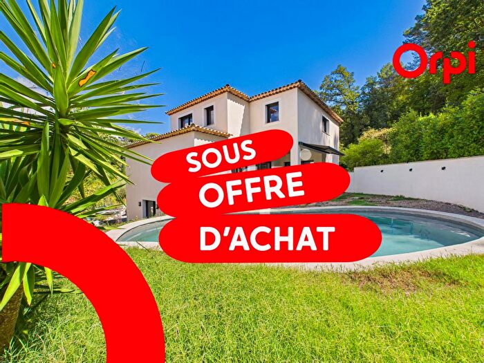 Maison à vendre - Pégomas - 6 pièces - 5 chambres