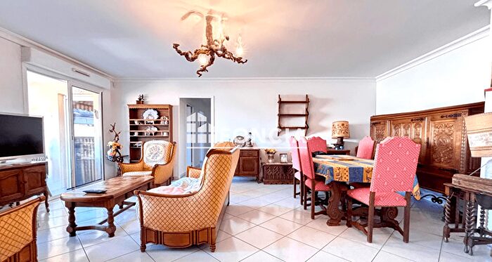 Appartement à vendre - Saint-Raphaël, Centre-ville - 3 pièces - 2 chambres