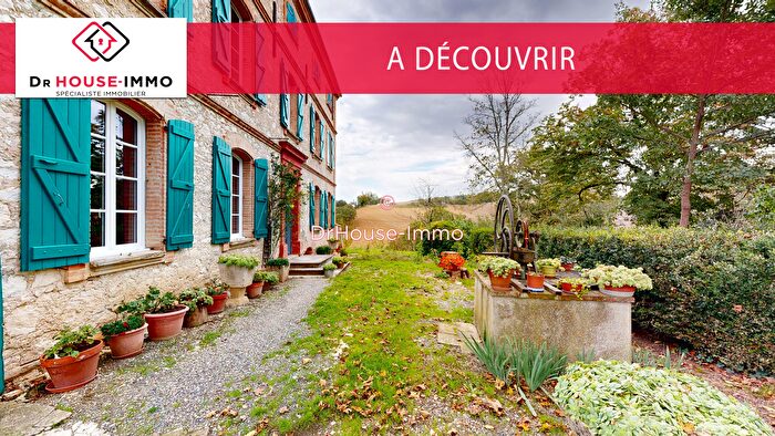 Maison 8 pièces à Saint-Gauzens, à vendre