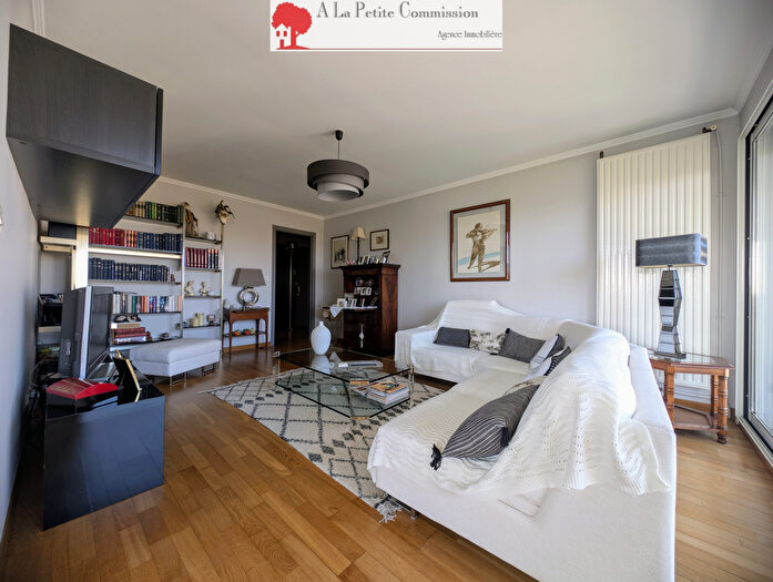 Appartement à vendre - Chartres - 5 pièces - 3 chambres