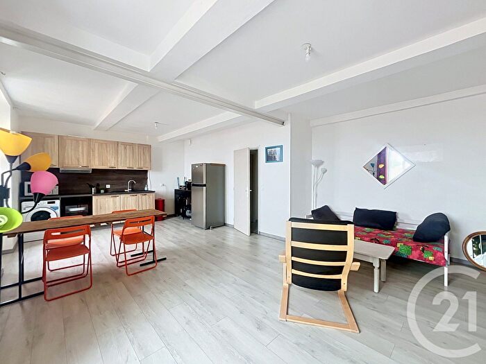 Béziers, Neuf Ecluses, Gasquinoy : Appartement 4 pièces à vendre