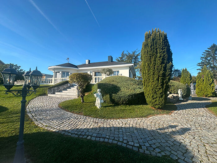 Maison à vendre - Saint-Vit - 5 pièces - 4 chambres