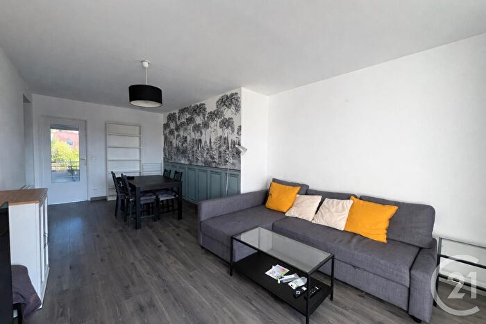 Appartement à vendre - Sainte-Geneviève-des-Bois, Hôtel de Ville - 2 pièces - 1 chambre