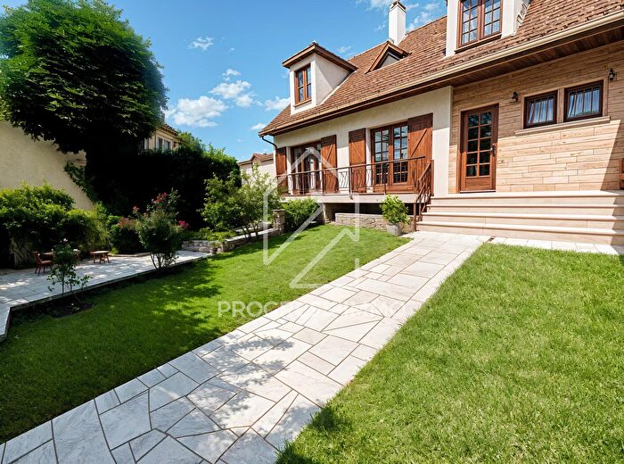 Maison à vendre - Champigny-sur-Marne, Plant, Tremblay - 6 pièces - 5 chambres