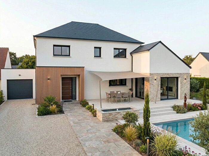 Chaingy : Maison 5 pièces à vendre