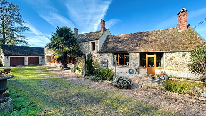 Maison à vendre - Prunay-le-Temple - 7 pièces - 5 chambres