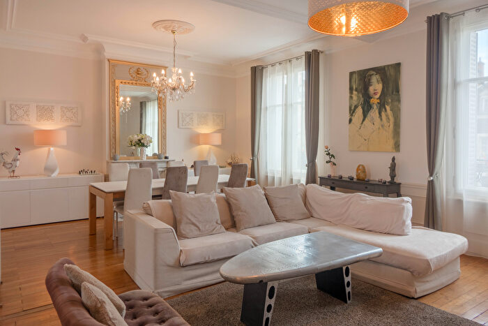 Appartement à vendre - Orléans, La Croix Saint-Marceau, La Mouillère, Pré Pinson - 7 pièces - 5 chambres