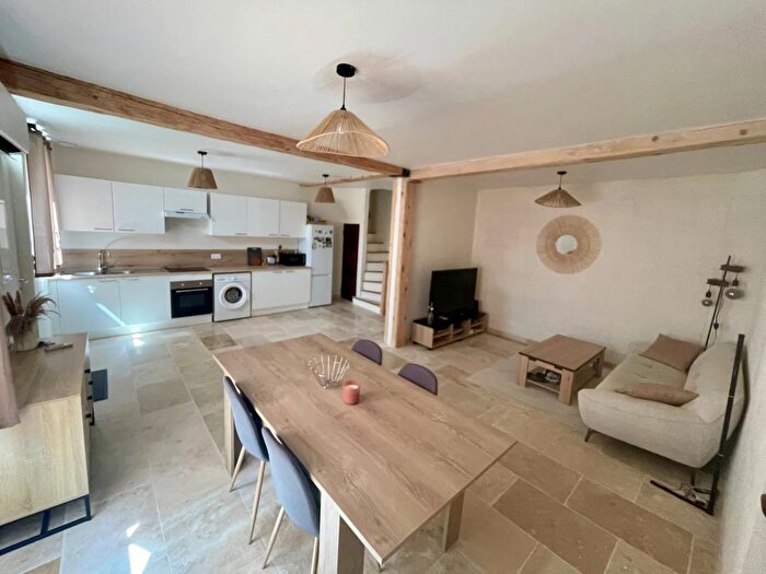 Maison à vendre - Arles, Trinquetaille - 3 pièces - 2 chambres